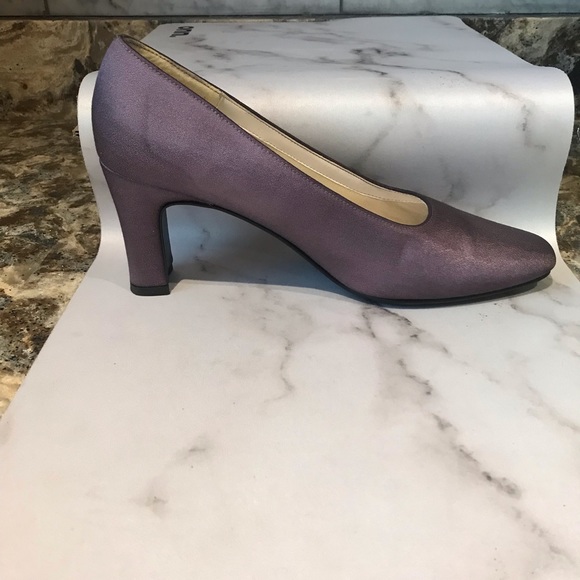 Dyeables | Shoes | Satin Dyeables Lavender Formal Prom Pumps 95m | Poshmark